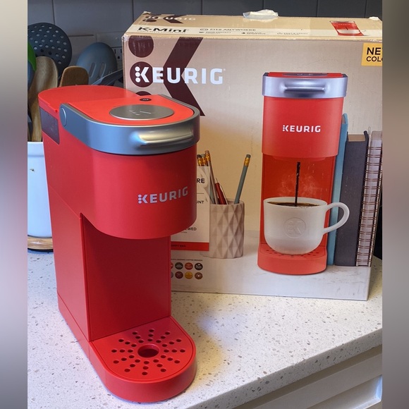 Keurig | Kitchen | Keurig K Mini Single Serve Coffee Maker In Poppy Red ...